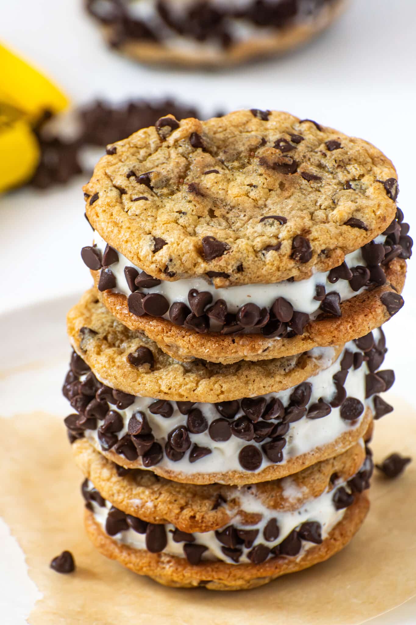 Chocolate Chip Cookie Ice Cream Sandwiches (Chipwich)