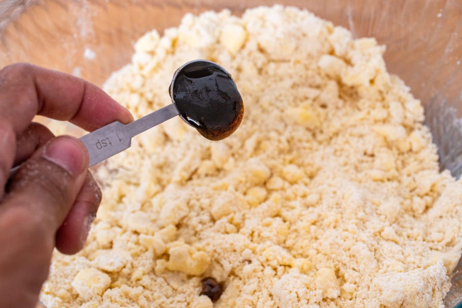 Best All Butter Flaky Pie Crust Recipe (Super Buttery & Easy!)
