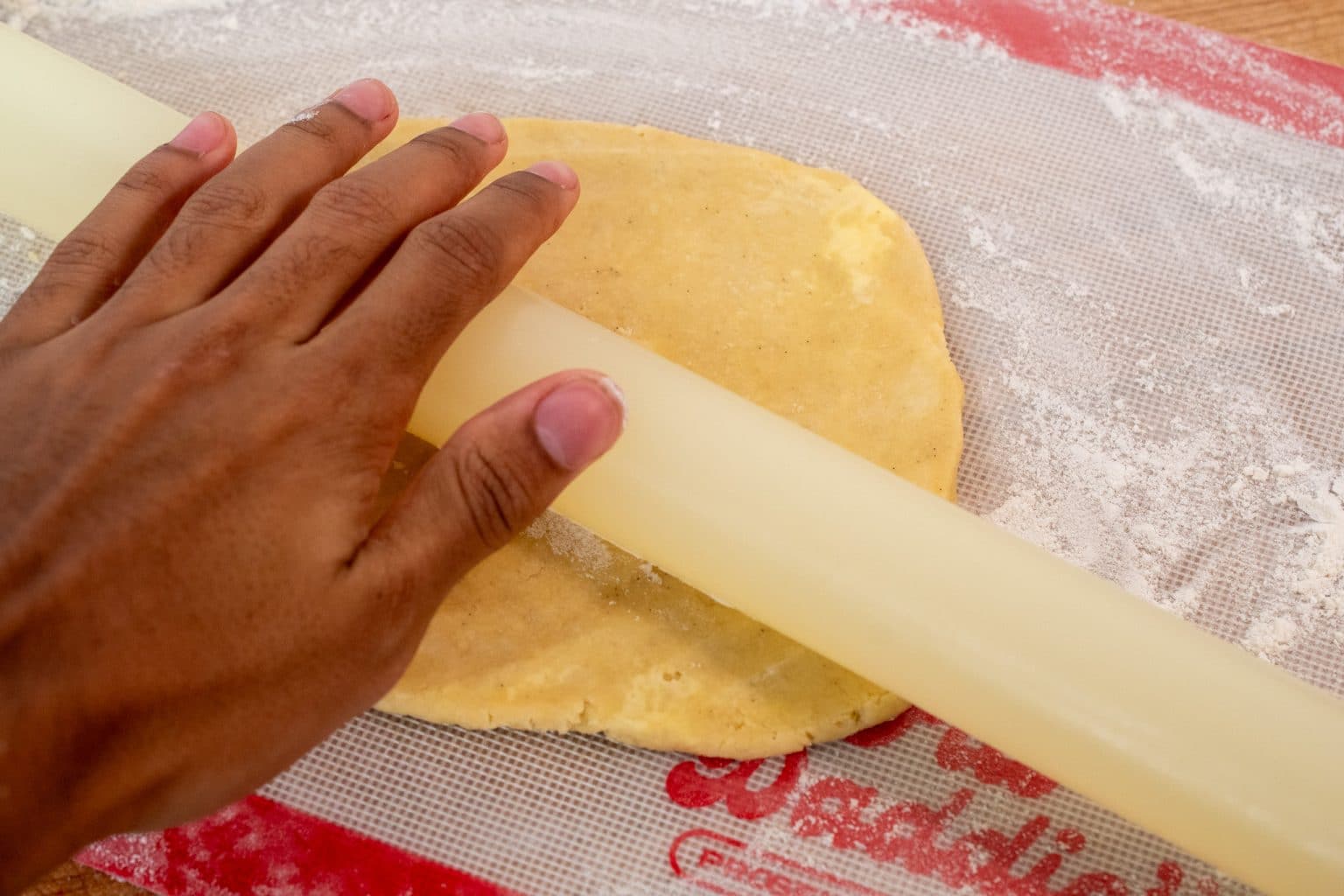 Best All Butter Flaky Pie Crust Recipe (Super Buttery & Easy!)