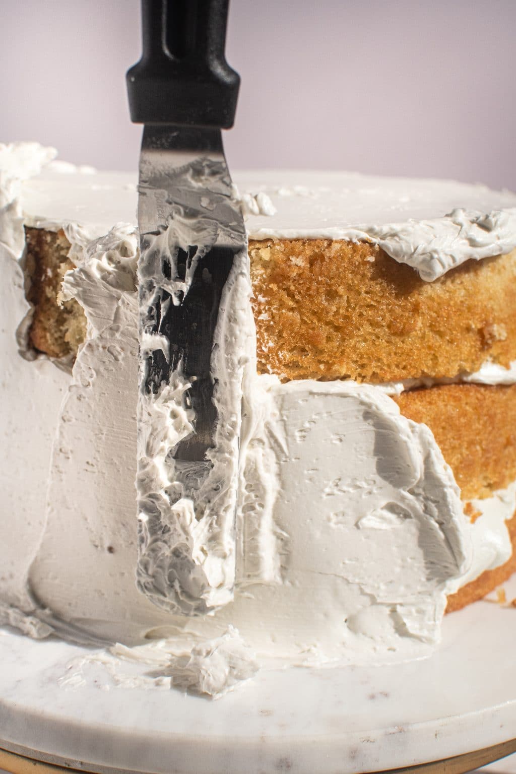 Best Vanilla Buttercream Frosting – Quick and Easy