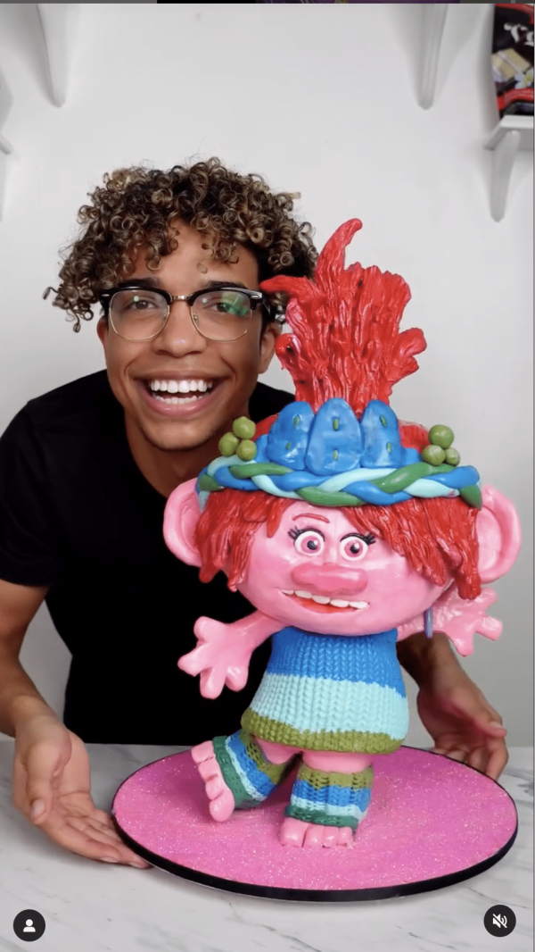 About Justin Ellen – Everything Just Baked